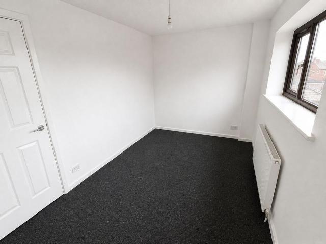 2 bedroom property to rent