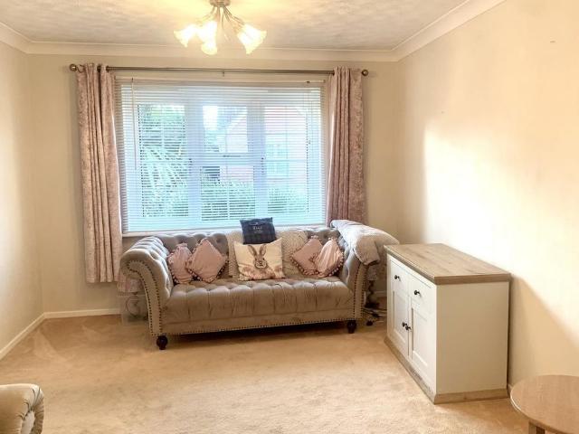2 bedroom property to rent