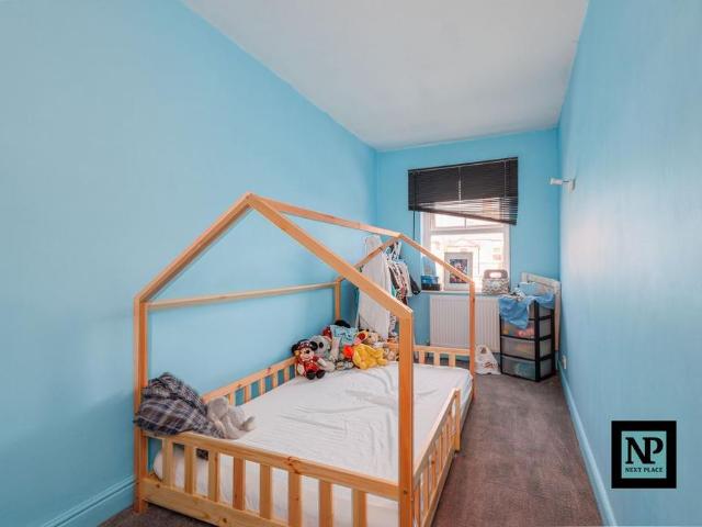 2 bedroom property to rent