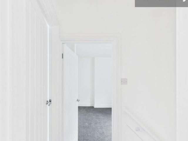 2 bedroom property to rent