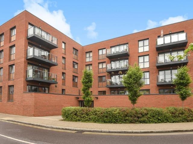 2 bedroom property to rent