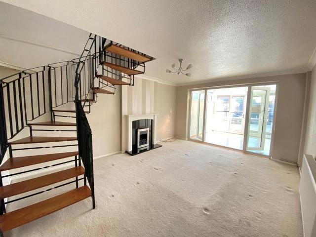 2 bedroom property to rent