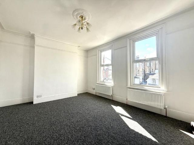2 bedroom property to rent