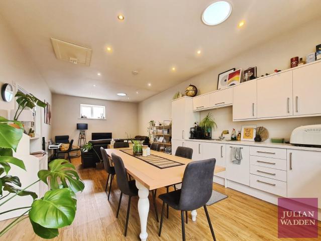 2 bedroom property to rent