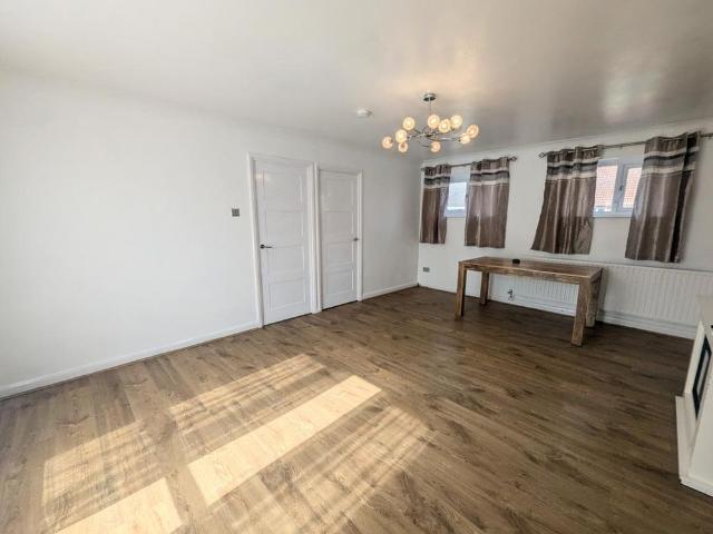 2 bedroom property to rent