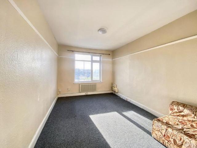 2 bedroom property to rent