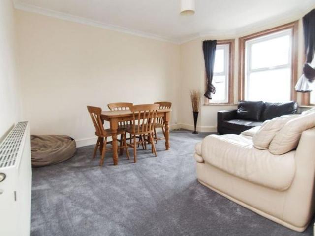 2 bedroom property to rent
