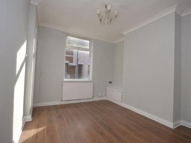 2 bedroom property to rent