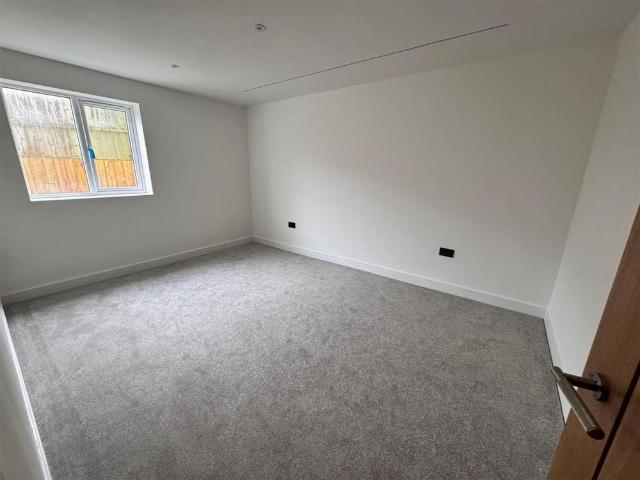 2 bedroom property to rent