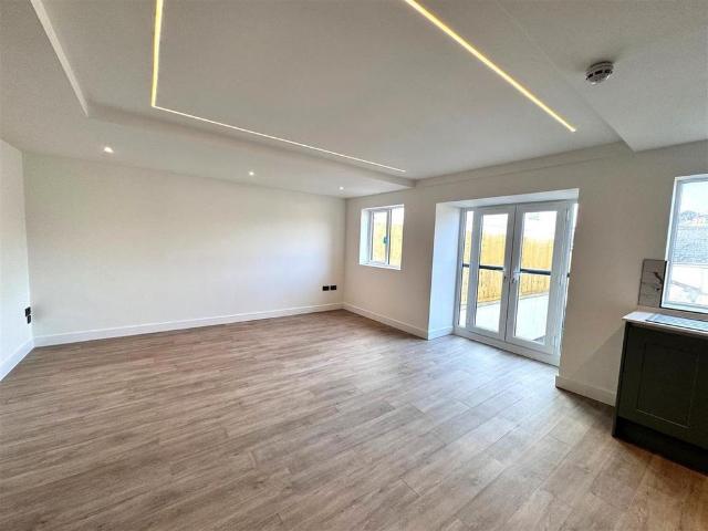 2 bedroom property to rent