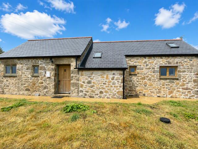 2 bedroom property to rent
