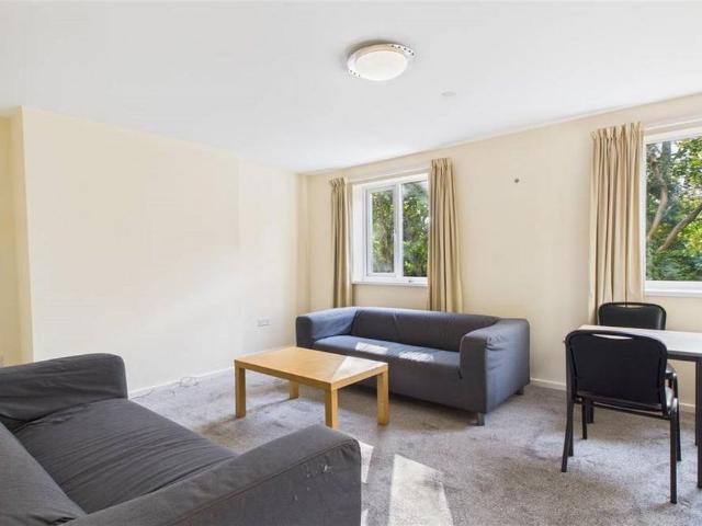 2 bedroom property to rent