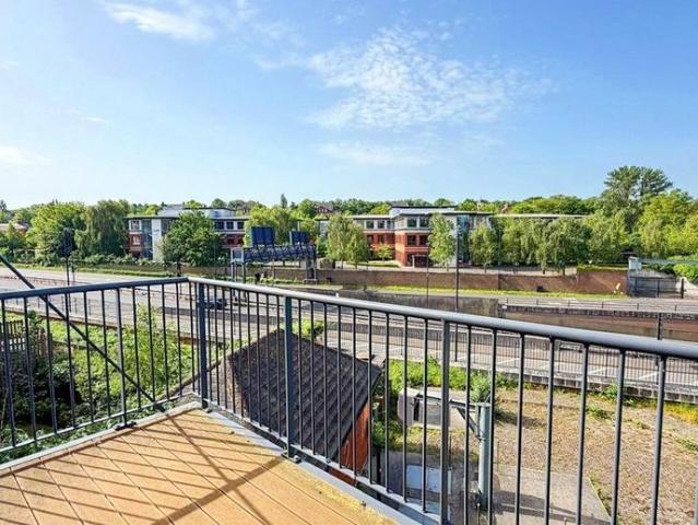 2 bedroom property to rent