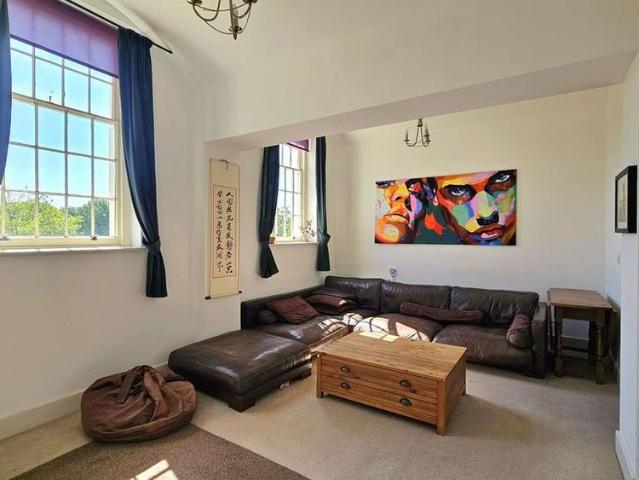 2 bedroom property to rent