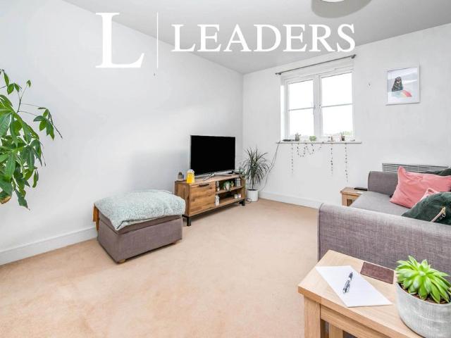 2 bedroom property to rent Woods Court, Propelair Way, Colchester, CO4