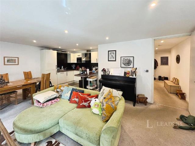 2 bedroom property to rent Homerton Street, Cambridge, CB2