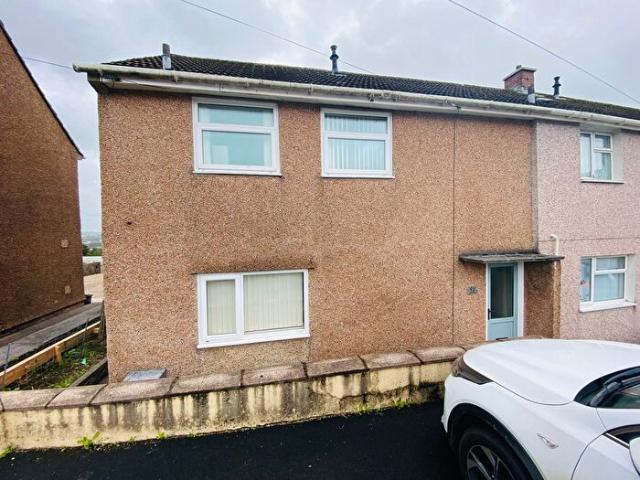 2 Bedroom Property To Rent In Hafod Elfed, Carmarthen, SA31