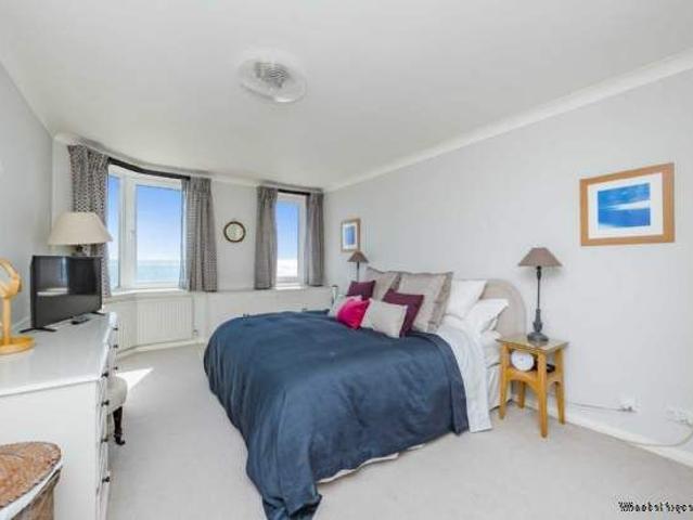 2 bedroom property to rent in Hove