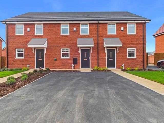 2 Bedroom Property To Rent In Radburn Drive, Coventry, CV7