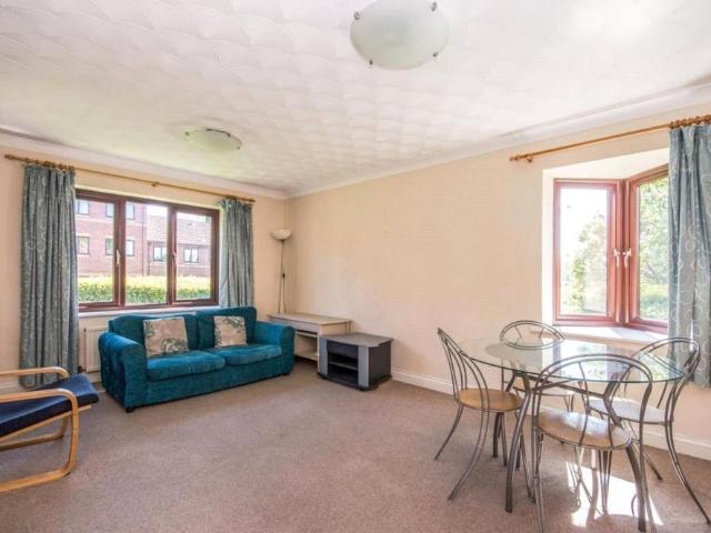 2 bedroom property to rent Scott Road, Thorpe Park, Norwich, NR1