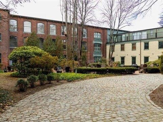 2 bedroom, Providence RI 02903 LS101659403