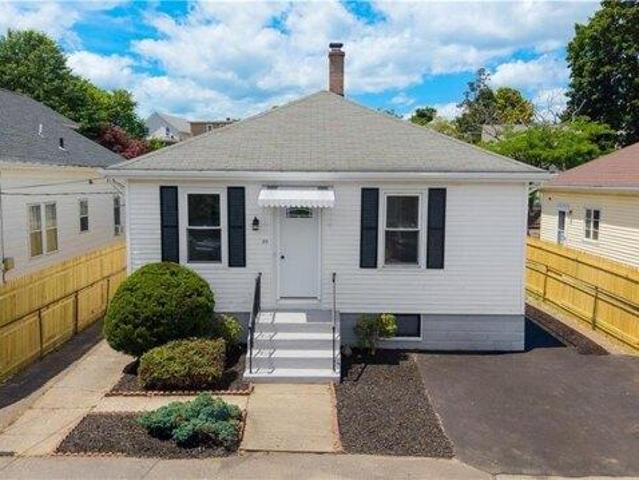 2 bedroom, Providence RI 02904 104791567