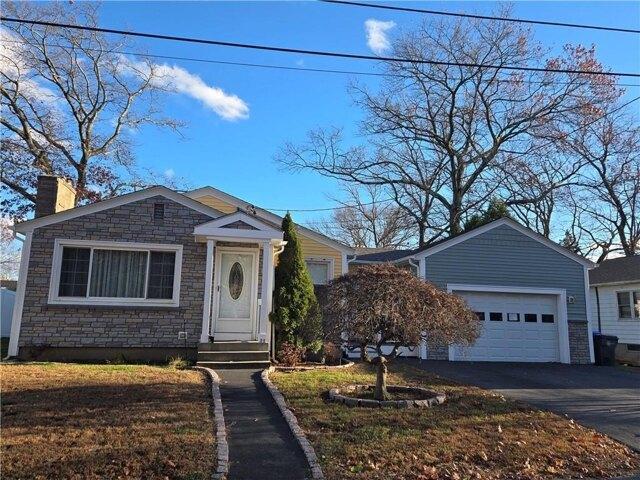2 bedroom, Providence RI 02904 LS102475638