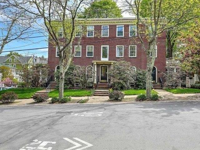 2 bedroom, Providence RI 02906 103930976