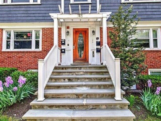 2 bedroom, Providence RI 02906 103931123