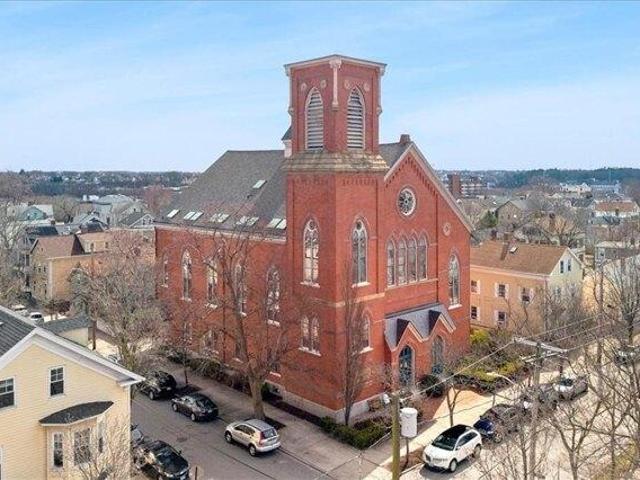 2 bedroom, Providence RI 02906 105123603