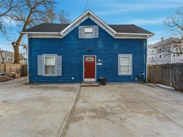 2 bedroom, Providence RI 02909 104947140