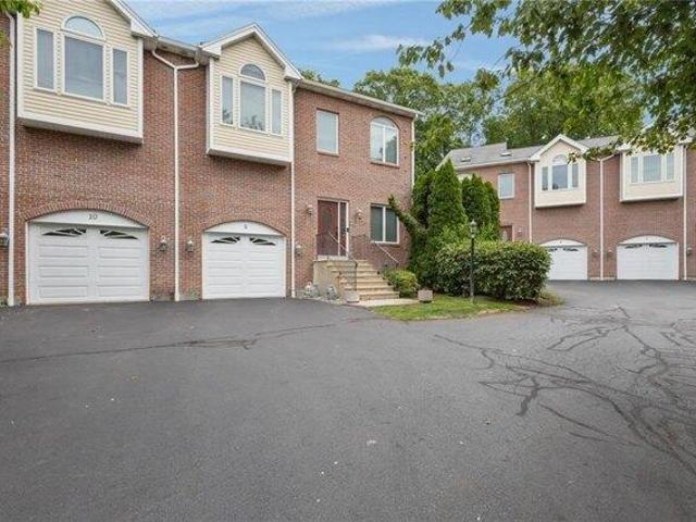 2 bedroom, Providence RI 02911 104608495