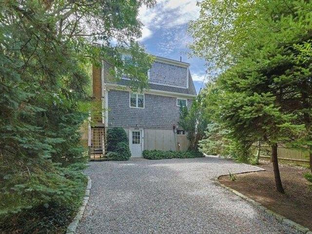 2 bedroom, Provincetown MA 02657 102669672