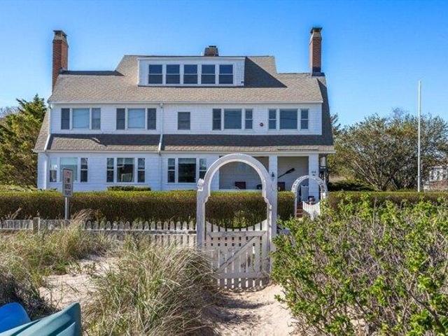 2 bedroom, Provincetown MA 02657 103035341