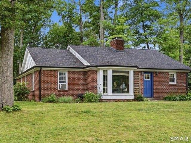 2 bedroom, Putnam CT 06260 104543186