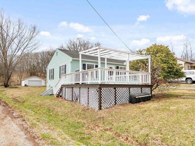 2 bedroom, Pulaski VA 24301 88544096