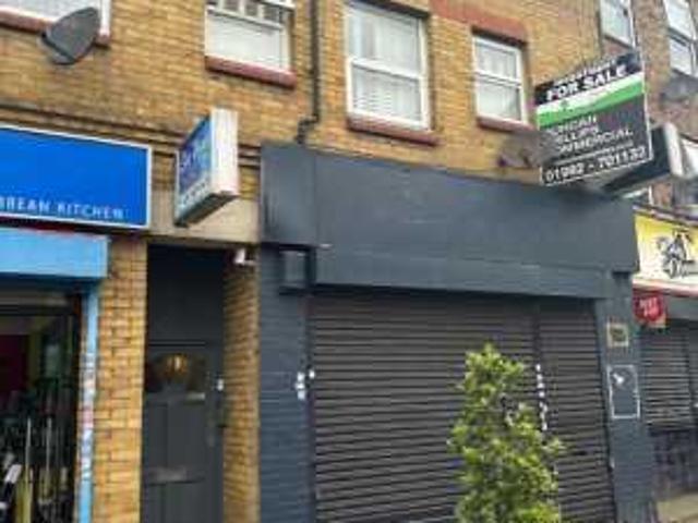 2 Bedroom Purpose Built First Floor Flat Ready To Move In Walthamstow, E17 8AA On Station Road
