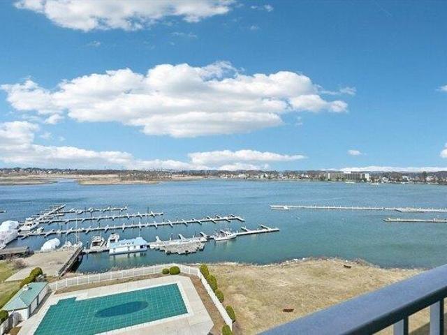 2 bedroom, Quincy MA 02169 102632989