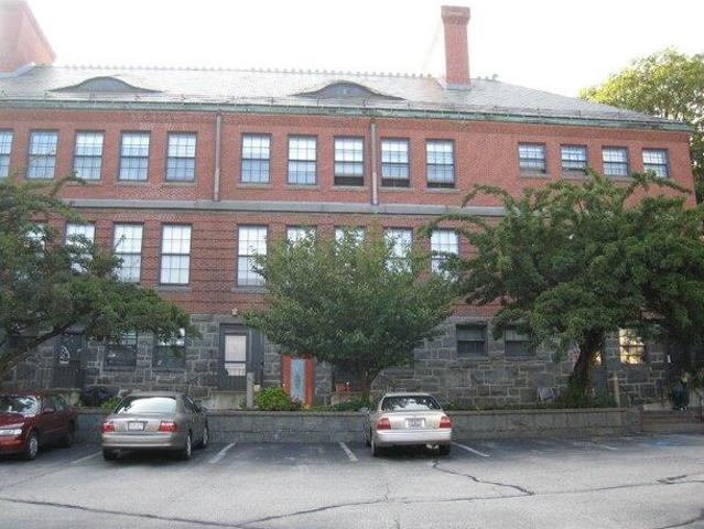 2 bedroom, Quincy MA 02169 103184882