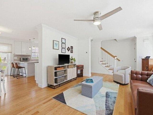 2 bedroom, Quincy MA 02169 103223660