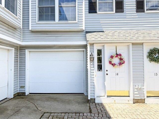 2 bedroom, Quincy MA 02169 103440786