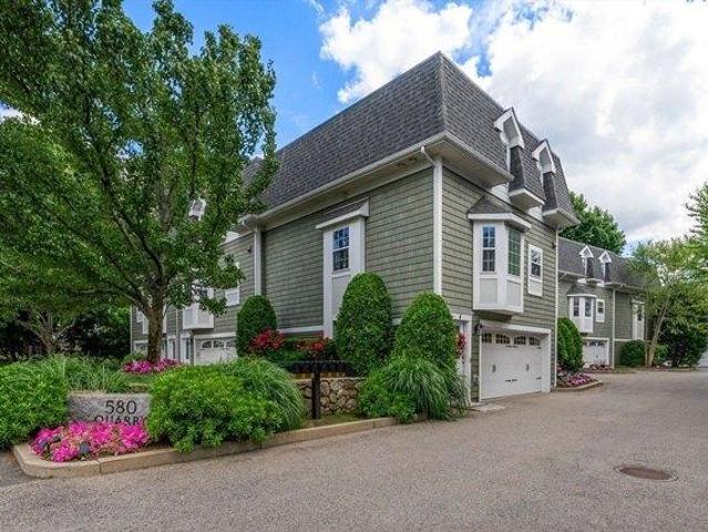2 bedroom, Quincy MA 02169 104653999