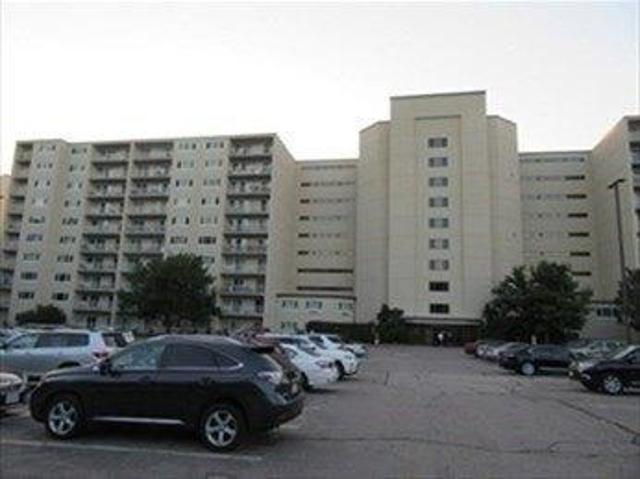2 bedroom, Quincy MA 02169 105082136