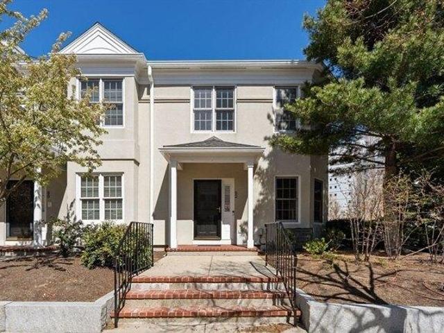 2 bedroom, Quincy MA 02171 102725633