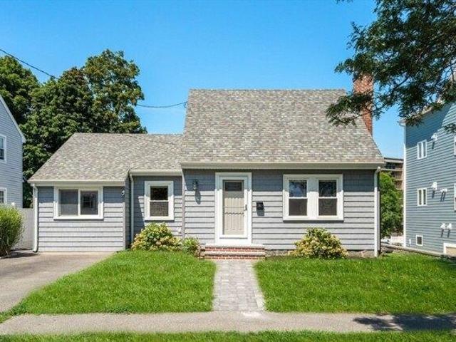 2 bedroom, Quincy MA 02171 105060274