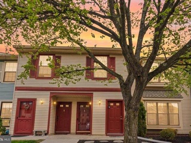2 bedroom, Robbinsville NJ 08691 102586273