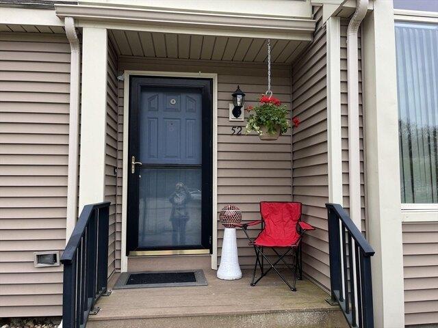 2 bedroom, Rockland MA 02370 102959800