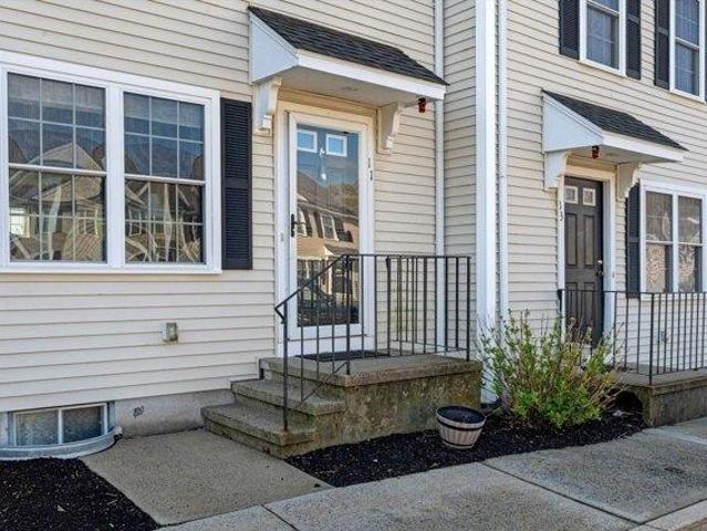 2 bedroom, Rockland MA 02370 LS103036468