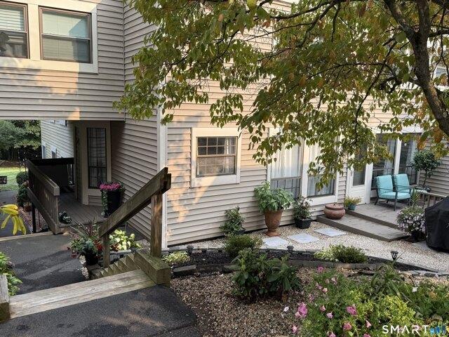 2 bedroom, Rocky Hill CT 06067 102478638