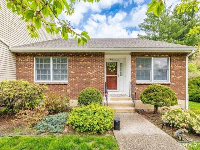 2 bedroom, Rocky Hill CT 06067 102317056